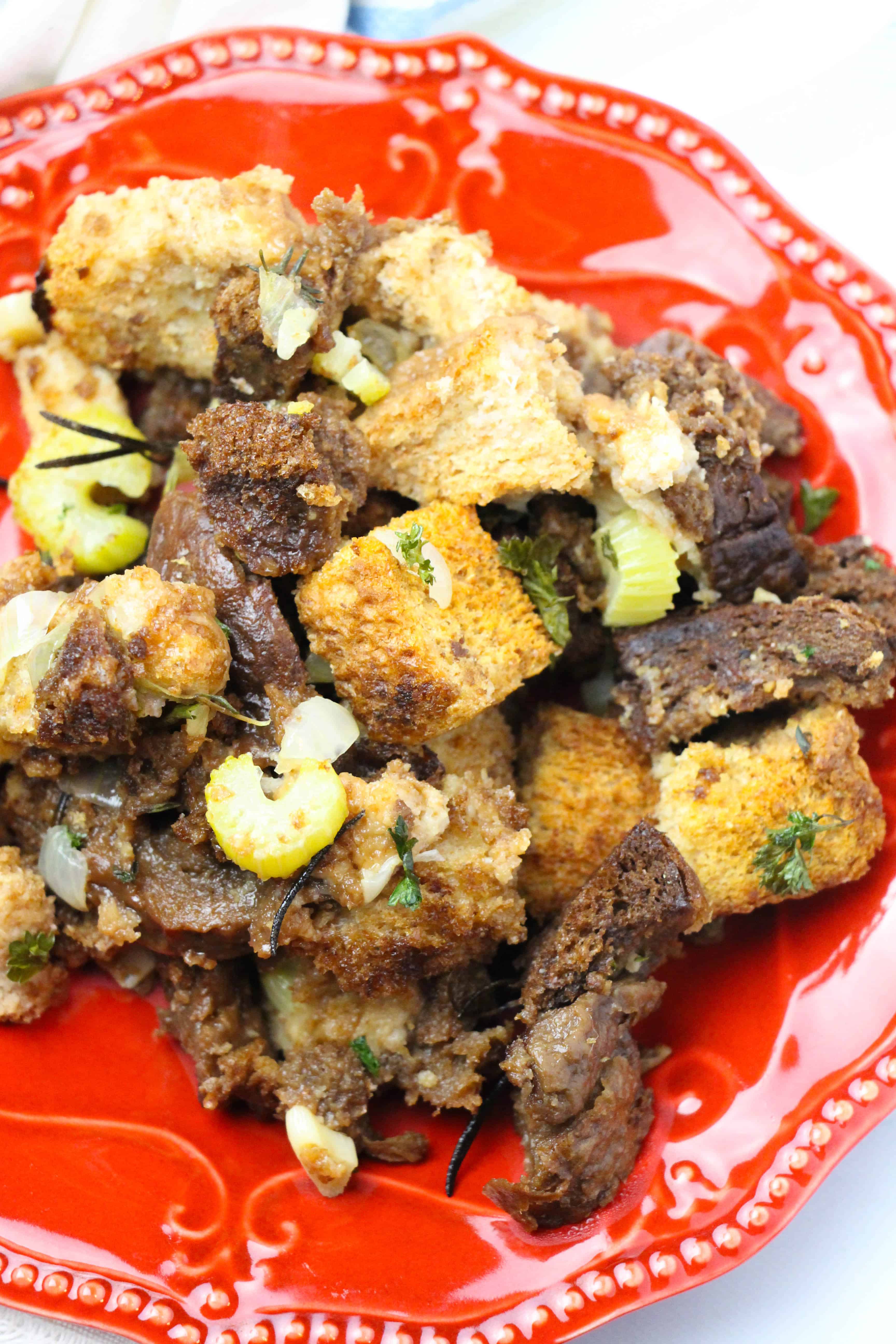 Easy stuffing recipe for Thanksgiving