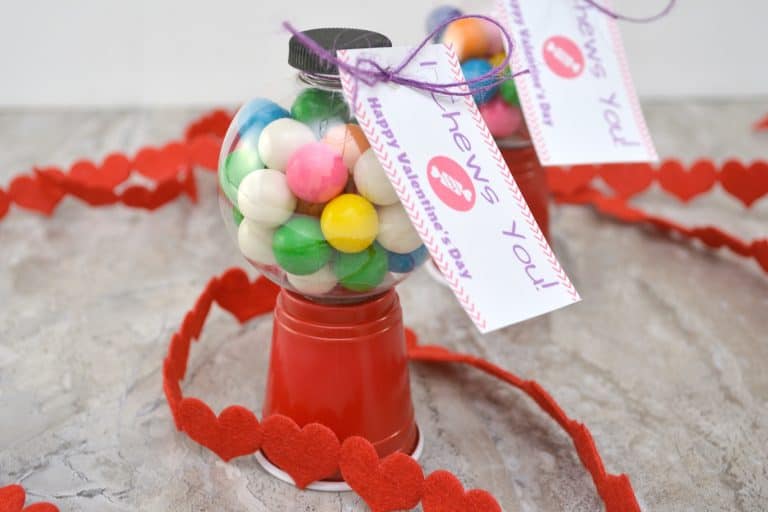 I Chews You Valentine- I Chews You Valentine Craft and Free Printable