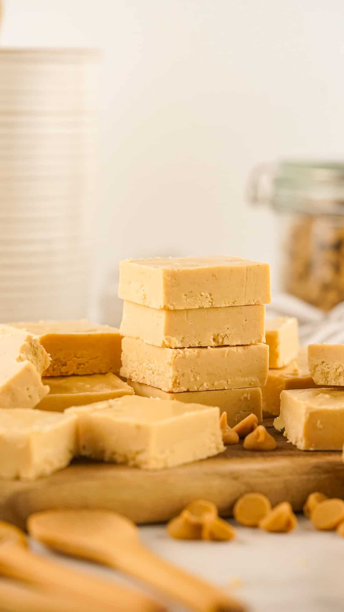 2-Ingredient Peanut Butter Fudge - A Sparkle of Genius
