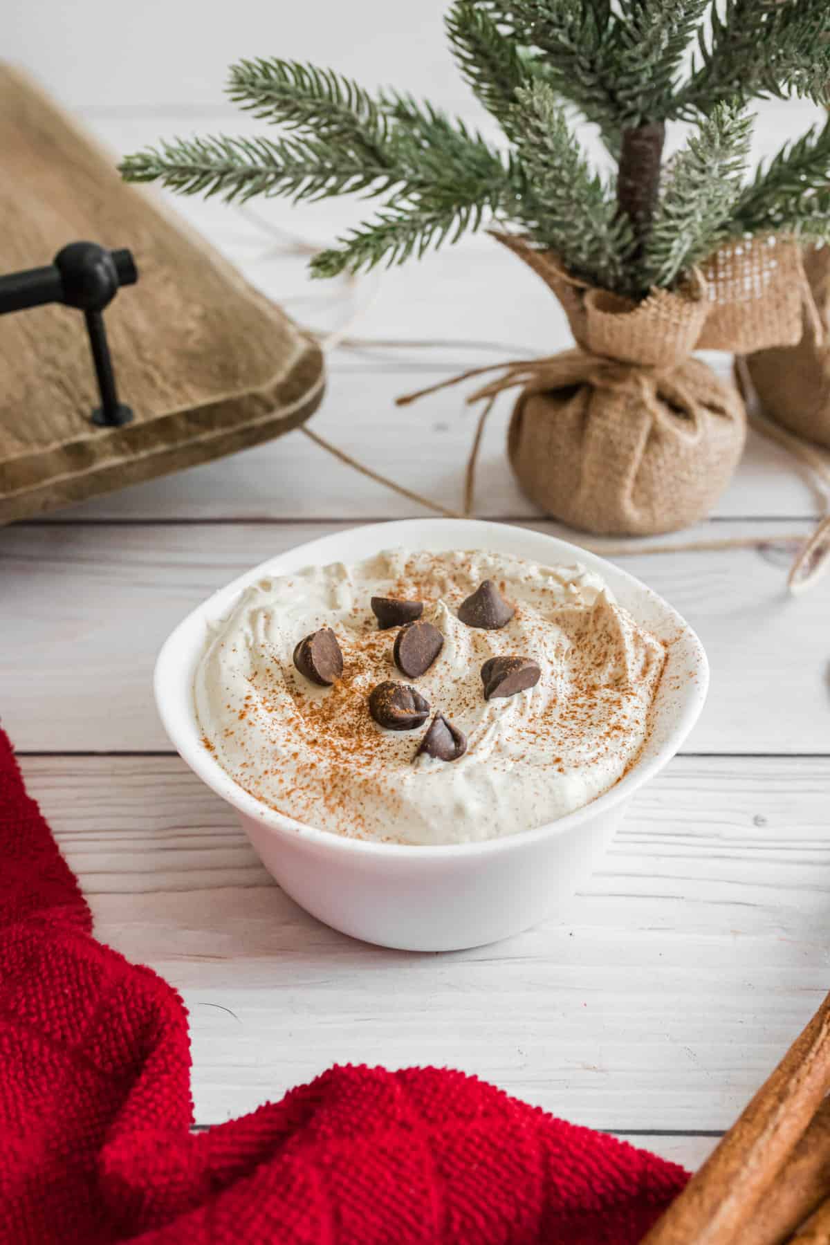 Gingerbread Cheesecake Dip: Perfect festive recipe - A Sparkle of Genius