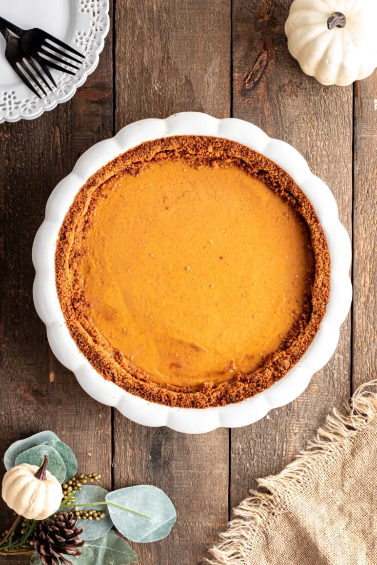 How to make pumpkin pie with graham cracker crust - A Sparkle of Genius