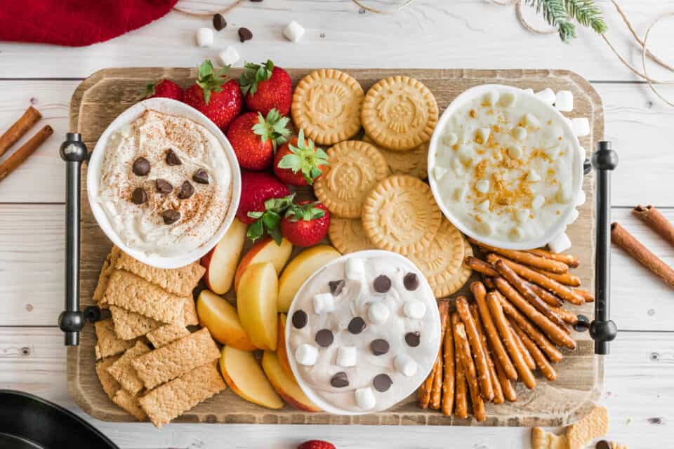 Gingerbread Cheesecake Dip: Perfect festive recipe - A Sparkle of Genius
