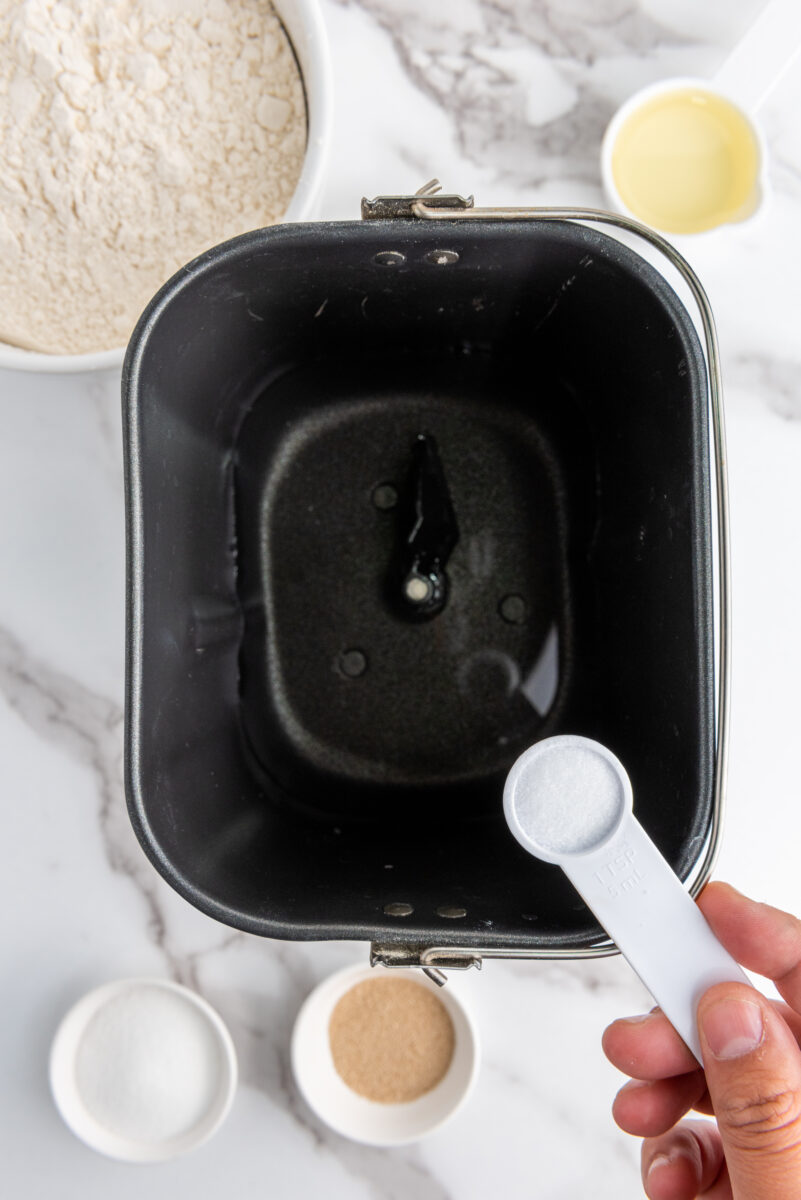 White bread recipe for bread machine 2 lbs basic loaf - A Sparkle of Genius