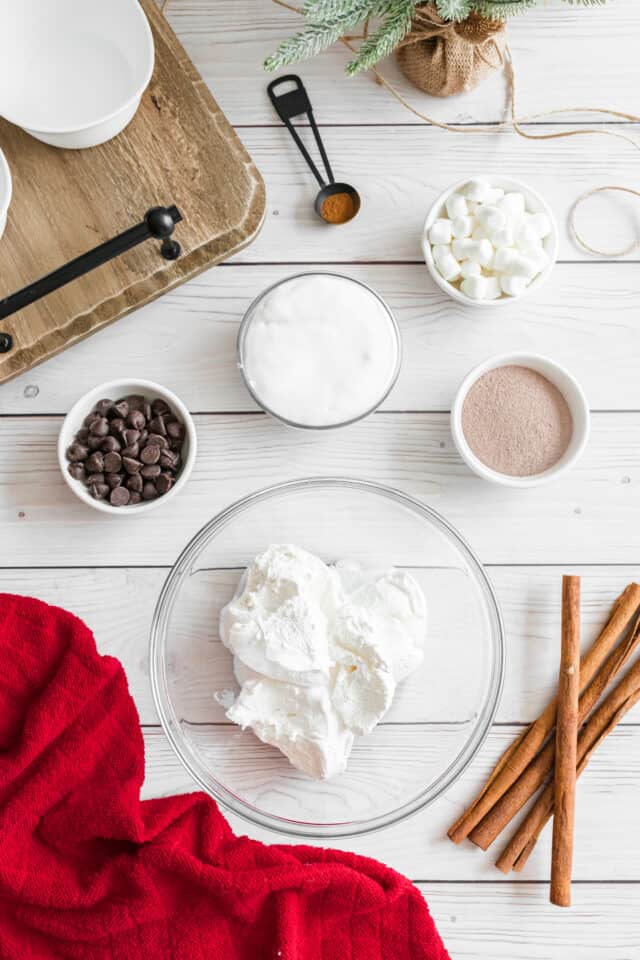 Hot Cocoa Dip: Easy hot chocolate holiday dip recipe - A Sparkle of Genius